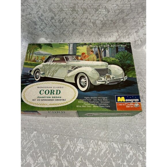 Amt | Toys | Monogram 937 Cord Phaeton Sedan Car Model Kit 124 Pc13300 ...